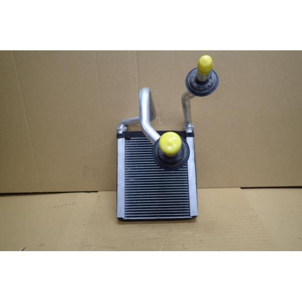 **** 商品説明を必ずご確認ください ****部品管理番号：000020030668000メーカー純正品番：79110-SAA-003部品名：カーヒーター部品メーカー品番：07D部品区分：リサイクル品車名：モビリオ車両タイプ名：5ドアハッ...