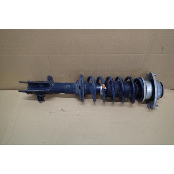 **** 商品説明を必ずご確認ください ****部品管理番号：000020060750110部品メーカー：SHOWAメーカー純正品番：41601-58J80部品名：右Fストラット部品メーカー品番：41601-58J80部品区分：リサイクル品...