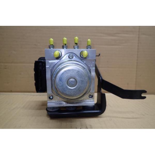 **** 商品説明を必ずご確認ください ****部品管理番号：000021100642500部品メーカー：NISSINメーカー純正品番：57110-TF9-J03部品名：ABSアクチュエーター部品メーカー品番：2S23B-0250メーカー代...