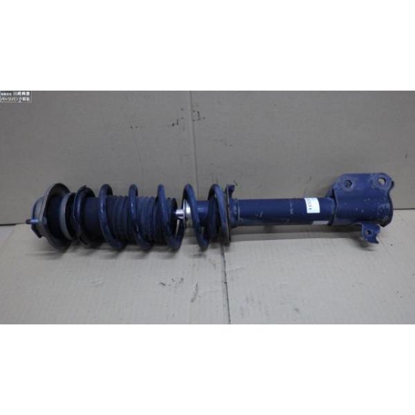 **** 商品説明を必ずご確認ください ****部品管理番号：000023030850210部品メーカー：SHOWAメーカー純正品番：48520-B2010-000部品名：左Fストラット部品メーカー品番：48520-B2010-D部品区分：...