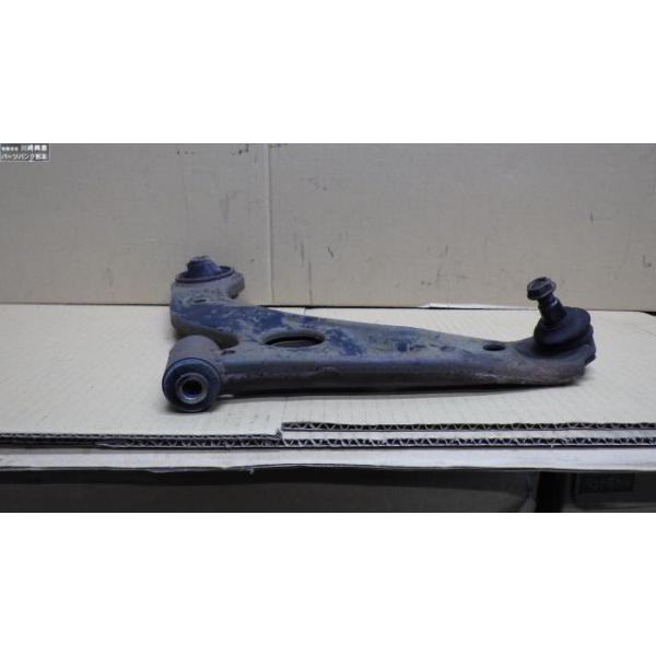 **** 商品説明を必ずご確認ください ****部品管理番号：000023030851740メーカー純正品番：48069-B2050-000部品名：左Fロアアーム部品区分：リサイクル品車名：ムーヴ車両タイプ名：5ドアハッチバック通称型式：L...