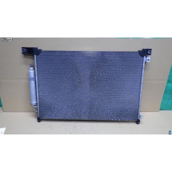 **** 商品説明を必ずご確認ください ****部品管理番号：000023080160600部品メーカー：Calsonic Kanseiメーカー純正品番：92110-1VA0A部品名：コンデンサー部品メーカー品番：110217部品区分：リサ...