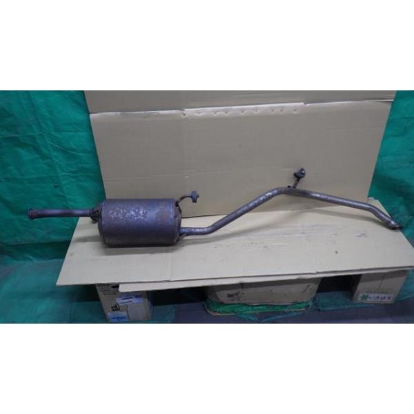 **** 商品説明を必ずご確認ください ****部品管理番号：000023120122500メーカー純正品番：14300-68H01部品名：Rマフラー部品区分：リサイクル品車名：エブリィ車両タイプ名：ケイバン通称型式：DA64VEVBF-3...