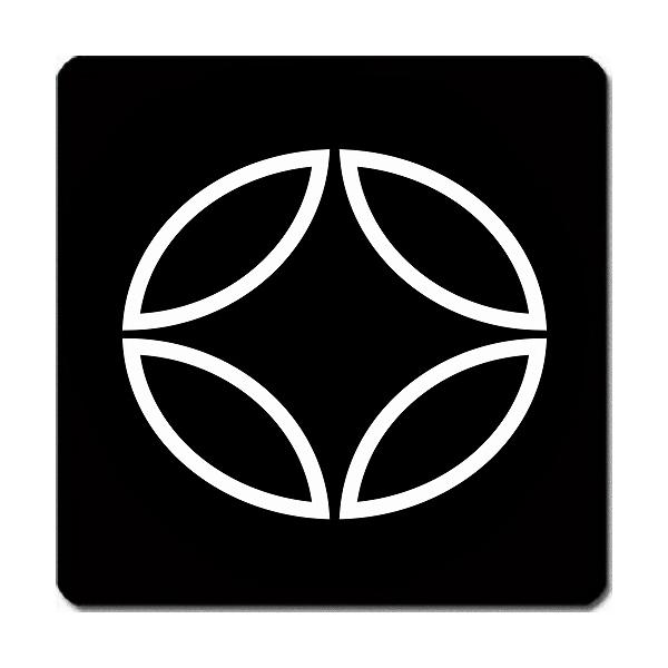 ・耐水性のある艶消しタイプの家紋シールです・かばん、車など平面な部分にご自由に貼れます・海外へのお土産などに最適です・本体サイズ：10cmx10cm・材質：塩ビ艶消しラミネート・こちらの商品は全国送料無料で発送いたします・日本郵便のクリック...