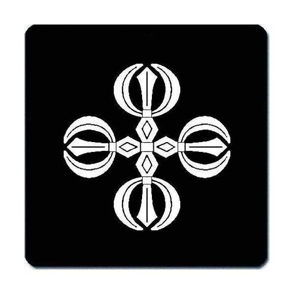 ・耐水性のある艶消しタイプの家紋シールです・建物・玄関・車など平面な部分に使用できます・海外へのお土産などに最適です・本体サイズ：24cmｘ24cm・材質：塩ビ艶消しラミネート・こちらの商品は全国送料無料で発送いたします・日本郵便のクリック...