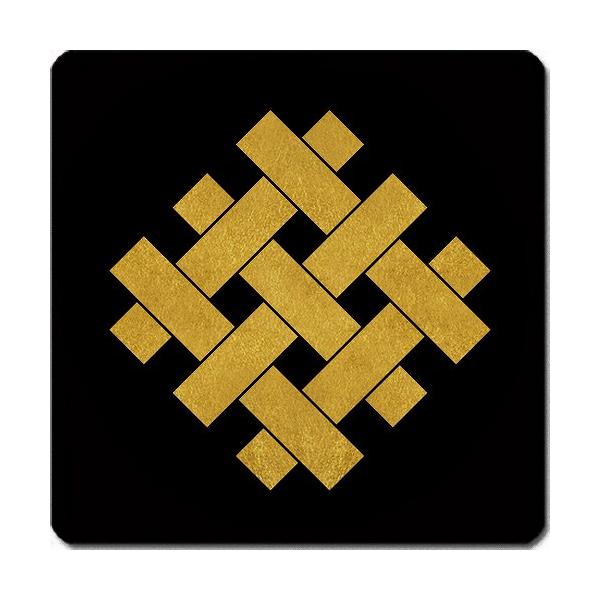 ・耐水性のある艶消しタイプの家紋シールです・建物・玄関・車など平面な部分に使用できます・海外へのお土産などに最適です・本体サイズ：24cmｘ24cm・材質：塩ビ艶消しラミネート・こちらの商品は全国送料無料で発送いたします・日本郵便のクリック...