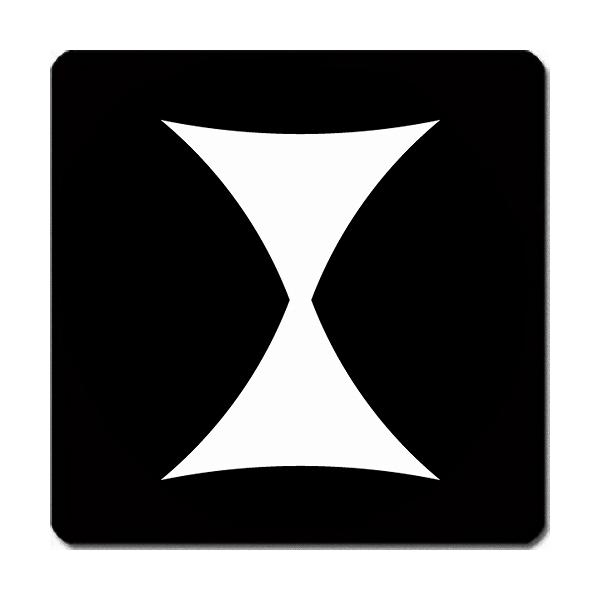 ・耐水性のある艶消しタイプの家紋シールです・携帯、スマホ、アイコスなどにちょうどいい大きさです・海外へのお土産などに最適です・本体サイズ：3cmｘ3cm・材質：塩ビ艶消しラミネート・こちらの商品は全国送料無料で発送いたします・日本郵便のクリ...