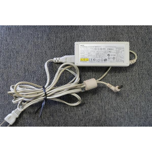 ACアダプター 【NEC純正品】メーカー名　 NEC商品名　　　パソコン用電源アダプター型番　　PA-1600-01　　仕様　　OUTPUT：19V−3.16A製品状態 　中古品。動作確認済み。キズ汚れアリ。 *NECのノートPCに付属の純...