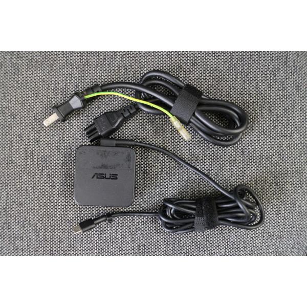 ASUS　Type-C　ACアダプター ASUS純正のACアダプター！TYPE-Cならメーカー問わず適応します。型番　　ADP-45XE B仕様　　INPUT：100-240Ｖ-50/60Hz  1.2Ａ　  OUTPUT：5V/3A、9V...