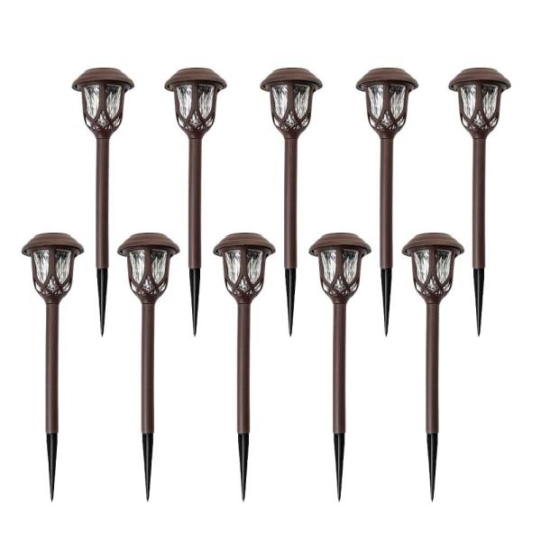 ソーラーライトなので、電気代もいらないです。安全、省電力で環境に優しいです。 日中、ソーラーパネルに太陽光が当たると、電気エネルギーに変換されます。夜になると、充電した電気を使ってライトが自動的に点灯します。ソーラーパネルLED ライトはお...