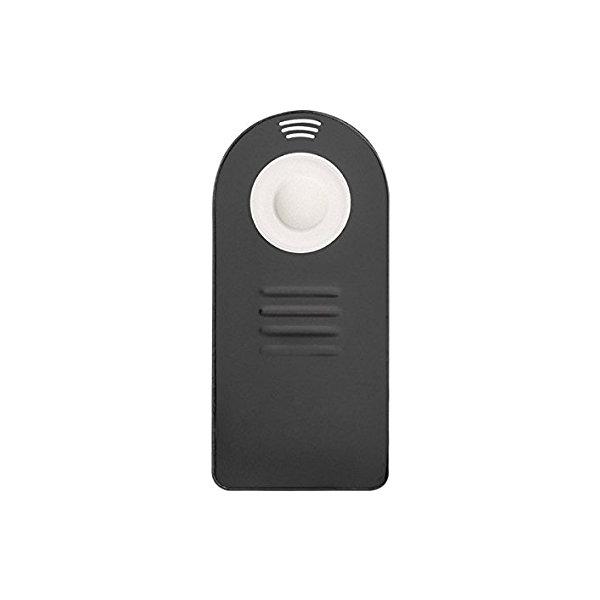 本体：60×28×6mm重量：約11gCR2025 3V Litium一年間スタンバイ/約20,000回ショット本製品をご使用前に電池室に付いている透明フィルムを取り除き下さい。※カメラによって使用方法が違いますので、カメラ側のマニュアルを...