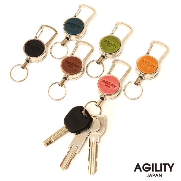 ■素材：牛革■サイズ：W2.5× H7.6× D1.1(cm)■重量：約25gモストロの革がワンポイントでおしゃれなカラビナ式のリールホルダーです。カラビナ式なのでリュックを始め、バッグ、ベルトループなどに簡単に着脱可能です。先端は二重リン...