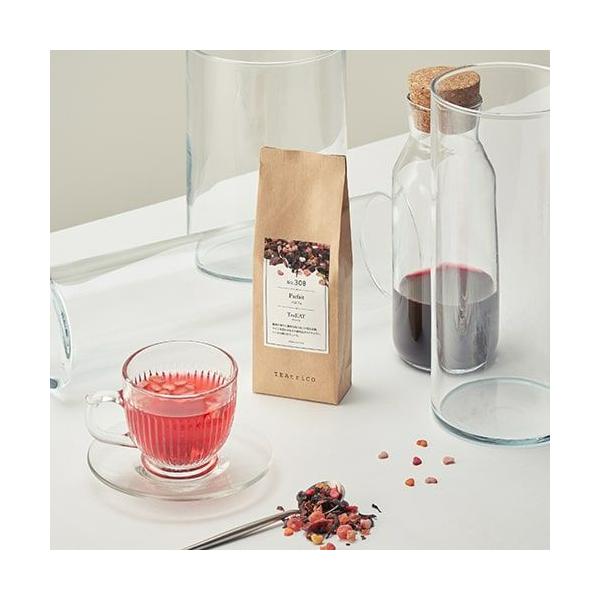 ミックスベリーの華やかな香りと深みのある味わい。 3種のベリーが生み出す、踊るような食感もお楽しみください。 ノンカフェイン ・新感覚の食べられるお茶です。（フルーツティー）・紅茶葉を使用しておりませんのでノンカフェインです。 お子様や妊娠...