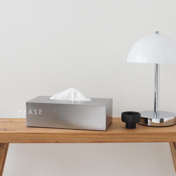 ステンレス素材のシンプルなティッシュボックスケースです。生活感が出てしまうティッシュもかわいいティッシュケースに収納すれば、お部屋のオブジェにもなります。※海外製品につきましては、多少の汚れ・傷等がある場合がございます。予めご了承の上お買い...