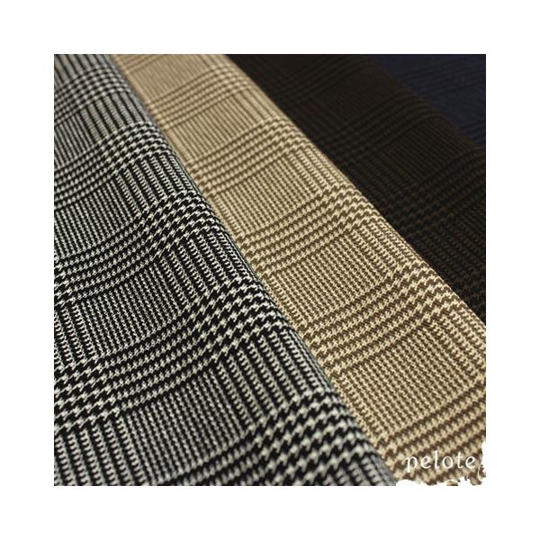 おしゃれに欠かせないグレンチェックが、コットン100％ツイルプリントで登場です。シンプルで落ち着いた色合いと、ベーシックなチェック柄は用途もいろいろ！お洋服や小物、インテリアファブリックなどに大活躍です。やや薄手のやわらかい生地ですが、目が...