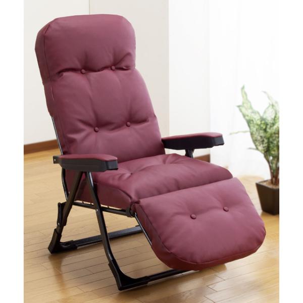 熟成されたインテリア文化国イタリアのテイストたっぷりのリクライニングアームチェア。機能性十分でシンプルなデザイン。肘掛け部分を手前に軽く上げながら背もたれを6段階リクライニングすることが出来ます。14段階リクライニングのフットレストを装備。...