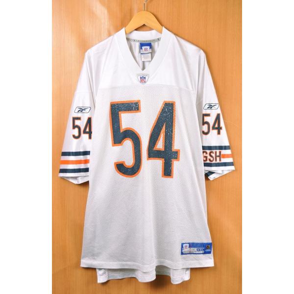 USA古着「Reebok」のフットボールシャツです！こちらはNFLの人気チーム、シカゴ・ベアーズの名プレーヤー、ブライアン・アーラッカーの1枚です！配色などがとても良い雰囲気ですのでコーディネートのポイントとして大活躍してくれます！今年はこ...