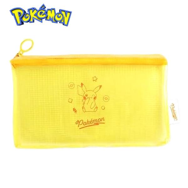 ●ポケモンのクリアフラットポーチ●小物を入れてもよし、ペンケ−スもOK■本体サイズ：約H110×W200×D20■素材：PVC・クリアターポリン■重量：約30ｇ※商品画像はイメージです。実際とは異なる場合があります。