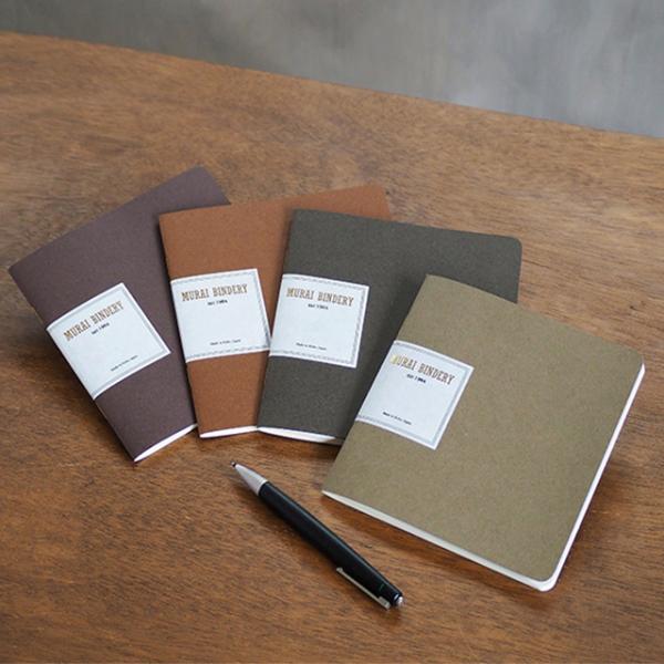 ≪スマホでご覧になられている方は「もっと見る」を押してください。≫淡いクリーム色が目に優しく、さらりとした書き味です。紙厚のおかげで裏抜けしづらくめくりやすい、日々のメモ書きにもってこいのノートです。≪送料別途≫≪名入れ不可≫≪メール便可≫...