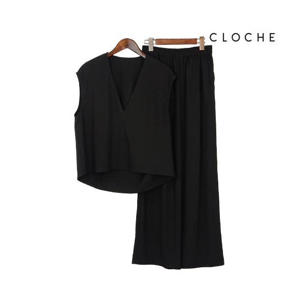 ゆったりと丸みのあるノースリーブのブラウスとイージーパンツのセットアイテム。ゆったりとした肩幅のブラウスは身体のラインを拾わず着用していただけます。パンツはウエストゴムにコードの仕様で幅広いサイズの方に対応可能です。セットではもちろん、単品...