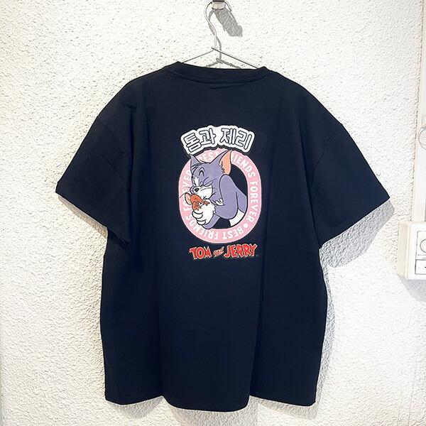 韓国を感じる！可愛いハングル文字入りのトムとジェリーのTシャツです♪普段使いから特別なイベントまで、あらゆるシーンで活躍すること間違いなしです☆彡韓国っぽいファッションを可愛くおしゃれに楽しみましょう♪【サイズ：Ｍサイズ（着丈 72? 、身...