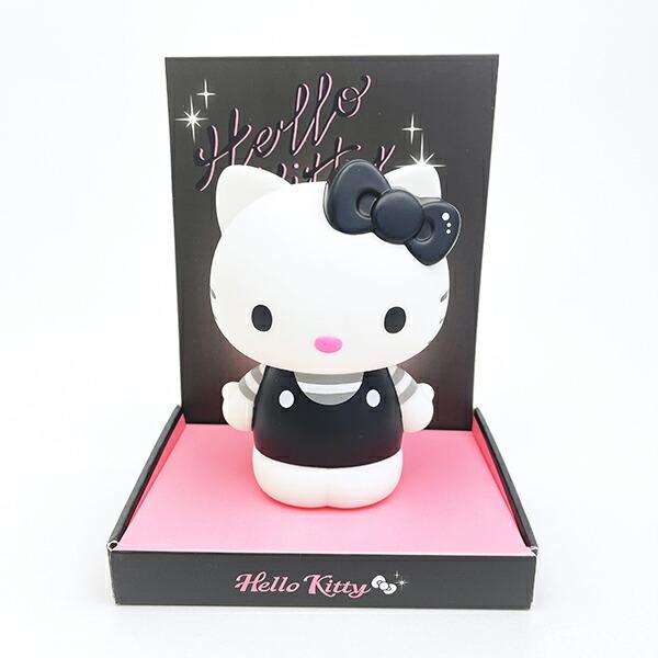 モノトーンがオシャレなハローキティの貯金箱（Coin Pods)です。手のひらサイズの貯金箱と世界観を演出するディスプレイのセットなので置いておくだけでも可愛い♪外箱は本をイメージしたデザインでオシャレなのでギフトにもおすすめです☆彡