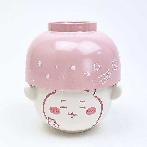 ちいかわの大人気汁椀茶碗セットです。お子様や女性にピッタリなサイズ感が◎とっても可愛いデザインなのでインテリアとして飾ってもgoodです☆彡【サイズ】茶碗：9cmＸ6cm、汁椀：10cmＸ5.7cm