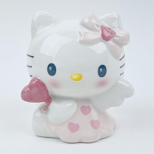 夢みるエンジェルデザインシリーズのハローキティ貯金箱です。話題のエンジェルキティがそのまま貯金箱になっちゃいました☆ハートステッキを持ったエンジェルのデザインが可愛いポイントだよ♪置いておくだけでもキュートなのでインテリアにもおすすめ☆何気...