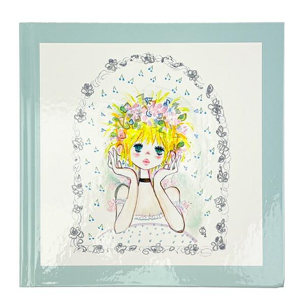 どこか懐かしさを感じる水森亜土のイラストのフォトアルバムです。中の台紙はブラックなので、お写真も映えます☆ご家族やお友達との写真はもちろん、亜土ちゃんのポストカードなどを入れてコレクション用にしても◎亜土ちゃんらしい可愛いデザインなので、お...