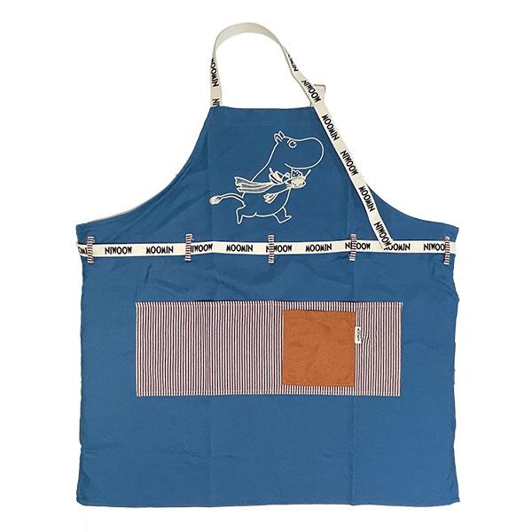 ムーミンがデザインされたユニセックスでお使いいただけるおしゃれなエプロンです。ポケットも大小あり使い勝手◎ムーミンロゴネームやヒッコリーストライプ生地がアクセントになっています♪ループや腰ひもにタオルやカラビナをつけてもgood☆キッチンだ...