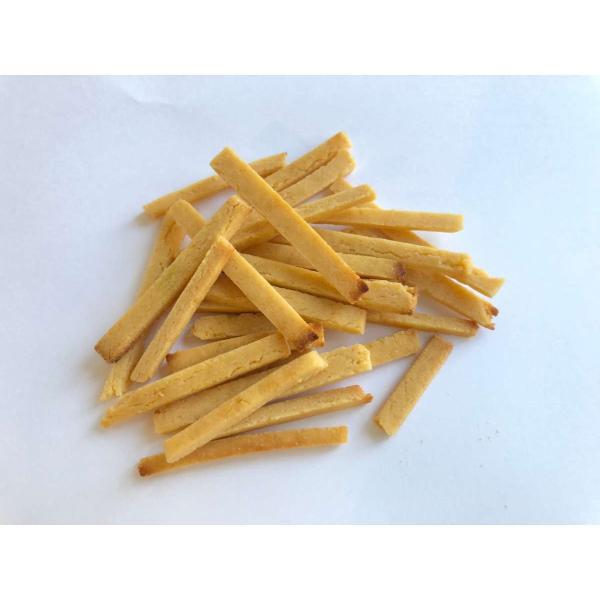 〜Bonpuchiかわいい瓶シリーズ〜米粉を主原料にし、きなこを練り込み与えやすい小さなスティックタイプに仕上げました。【内容量】20g【原材料】米粉、卵、スキムミルク、砂糖、きなこ【成分】粗たんぱく質8.6％以上、粗脂肪12.0％以上、粗...