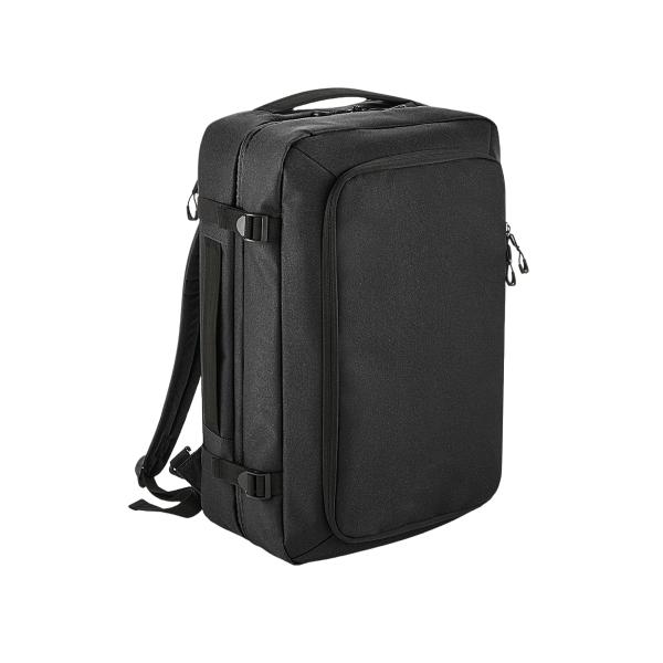 素材: ポリエステル。H: 51cm。W: 35cm。D: 20cm。デニール: 600D。デザイン: 無地。ノートPC用スリーブ(15.6インチまでのノートPCに対応)、調節可能なショルダーストラップ、圧縮ストラップ、折りたたみ可能、パッ...