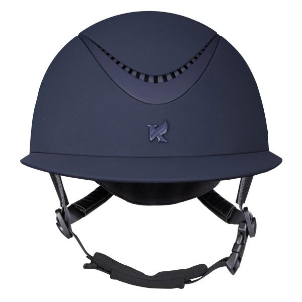 シェル: フェイクレザー、ポイスチレン。衝撃吸収性、傷つきにくい、ソフト。ジャージー、ニット地。ライニング: Lux。素材テクノロジー: 衝撃吸収性、温度調節。3Dメッシュクラウン、4点固定ハーネス、カーボンラップリム、CoolDry(クー...