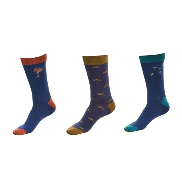 サイズガイド: M(39-42EUR/24.5-26.5cm)、L(43-47EUR/27-30cm)。素材: コットンブレンド。デザイン: 鳥、ドラゴン、フラミンゴ。伸縮性カフ。箱入り。