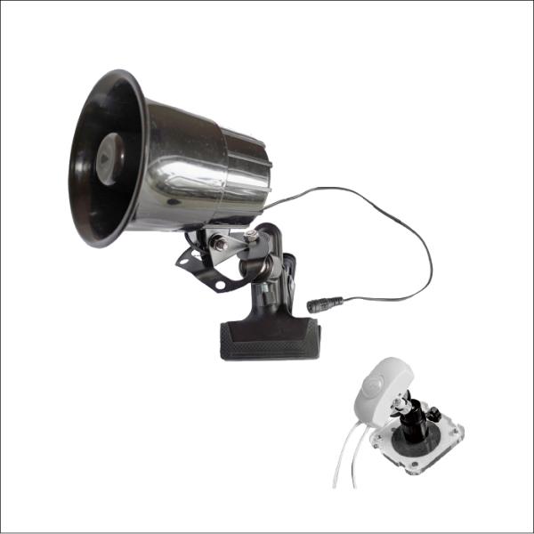 人感センサーで感知、サイレン音で防犯、動物などの害獣対策へと多用途に使用できます。