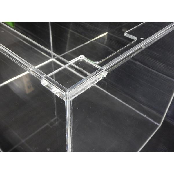 画像は60×45×45(cm)板厚(mm)側面8底6素材アクリルキャスト板膨潤接着幅75cm以上のサイズから商品写真と違いフランジ部分への丸穴加工１か所の仕様となります。こちらの商品大型となる為お届け日時間の指定が出来ません個人様宅への発送...