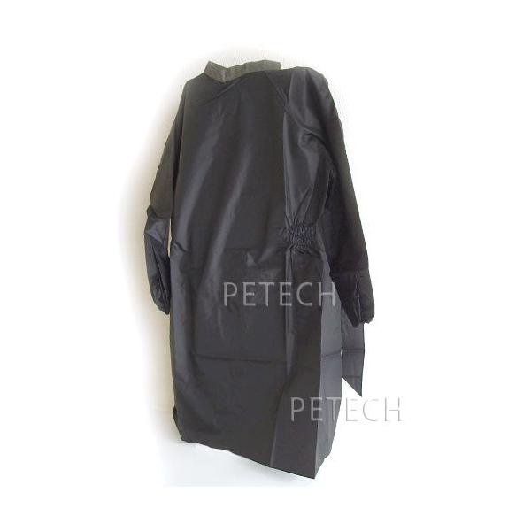 WAKO　袖付エプロン　ブラック。ヘアダイに大活躍！シャンプー等による皮膚トラブルのある方にも！袖口にゴムが入った袖付タイプのエプロンです。身丈87mのミドルサイズ。身長160cm位で手首、膝丈までカバー。腰ゴム入り。両脇ポケット。防水・制...