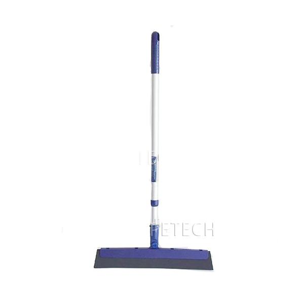 掃き掃除から水切りまでマルチにこなすラバータイプの伸縮箒です。毛や綿埃、紙などの多い場所に。通常の箒では、集めにくいゴミにも対応します。ラバー部分は発泡ゴム材を使用。Pタイルなどの平滑な床面の毛髪取りに最適です。簡単な水取りもできます。ヘッ...