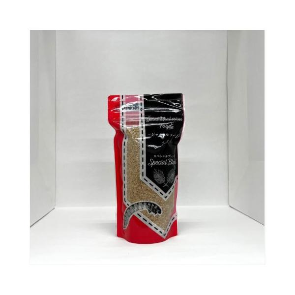 【発売日：2022年12月25日】ふすまでは不足しがちな栄養素を補い、また水で練って与える事で水分補給も簡単に行えます。飼育ケースを汚さずに与えられる便利な素焼き皿付き、店内使用として利用できる大容量の業務用もご用意しました。