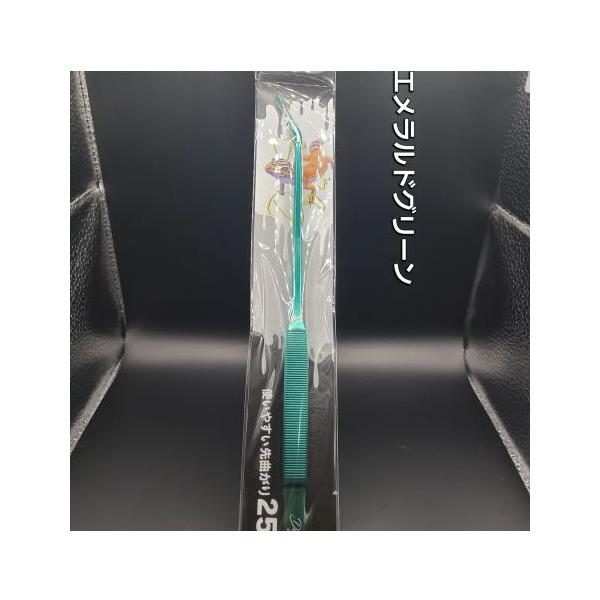 【発売日：2022年07月18日】爬虫類飼育をカラフルに！使いやすいは当たり前！キラッと光る美しいオリジナルピンセットがデビューしました！先曲がり２５cmで使いやすサイズになっております。PVD処理で、普通の塗装よりも耐摩耗性、耐かじり性、...