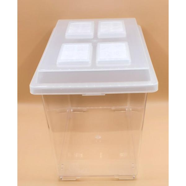【発売日：2019年05月19日】二重構造の蓋により、細かい目のフィルターをクワガタが破る事がない従来の挟み込みシートでは目が粗いとハエが抜け、細かいと目詰まりして酸欠 などの事故に繋がるフィルター部が落ちこまないように、上部には十字の梁が...