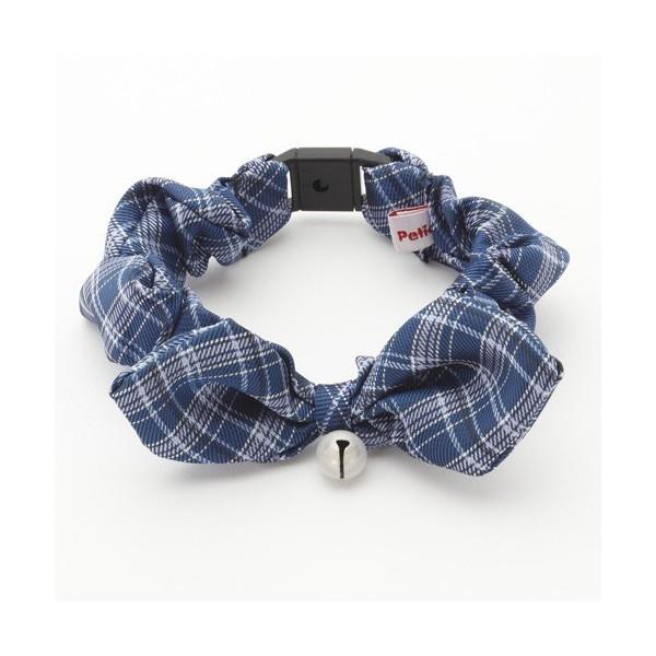 凛とした表情と洗練されたデザインが個性をさりげなく演出光沢のある生地を使用した上質感のある猫首輪。凛とした表情と洗練されたデザインが個性をさりげなく演出します。■対象ペット年齢：オールステージ■対象ペット種：全猫種■原産国：中国■商品重量：...