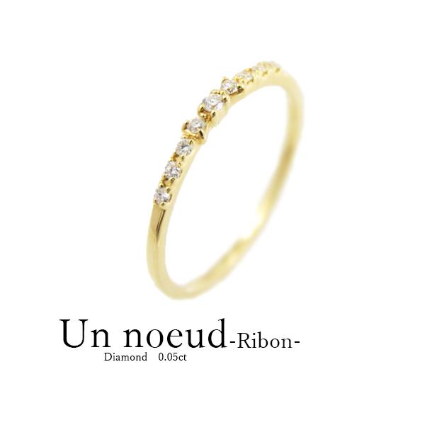 手元に上品な輝きを彩る華奢リング。大人の女性にぴったりのきちんとジュエリー。ジュエルの輝きがコーディネートをより美しく演出します。オフィスからデート、パーティシーンまで幅広く活躍。色々な服装に合わせやすいデザインですので、これひとつでも、お...