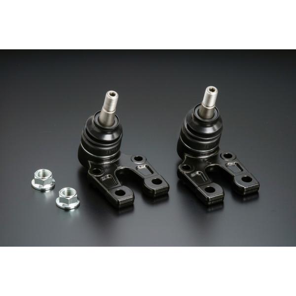 ハイエースTRH/KDH/GDH200系　2WD専用2.5インチ（-62.5ミリ）以上のローダウンに対応乗り心地悪化の原因であるロールセンターを補正し、重心の高いハイエースの弱点であるロールを効果的に減少させることで、驚くほど乗り心地を改善...