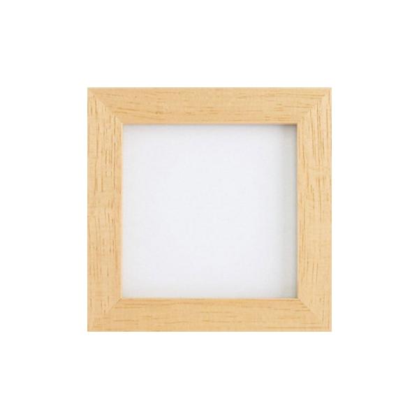 フレームに作品を入れて贈り物にするのもおすすめです。