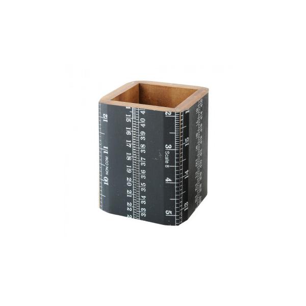 置くだけでかわいい小物入れです。