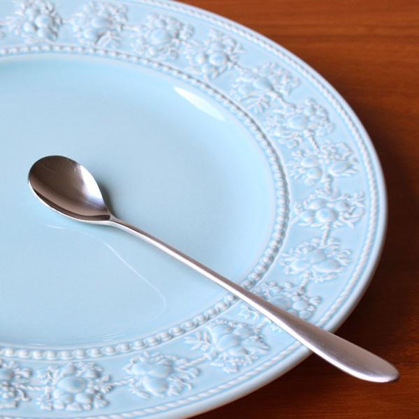 商品名：アスターテ ステンレス ソーダスプーン マドラースプーンアスターテシリーズは、コストパフォーマンスが抜群のカトラリーシリーズです。日本製の他の高級品と同じクラスの板厚でしっかりとした重量感があります。柄（ハンドル）の部分はサテン仕上...