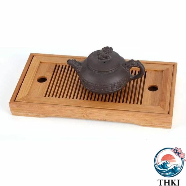 ：y812887  ブラウン 材質：竹 製品サイズ：25×14×3.5cm 商品重量：0.35kg 原産国：中国 茶盤x1(茶壺・杯は付属しておりません) 形状：長方形  エッジとコーナーは滑らかに磨かれ、バリがなく、手作りで、割れにくいで...