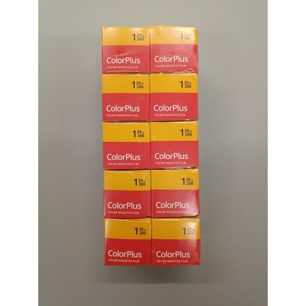 期限切迫品です。使用期限2026年11月その旨ご了承の上ご購入下さい。コダック 35mm カラーネガフィルムパトローネキャップがシルバーへと一時的に代替変更となっている場合がございますが、商品に問題はございません。現像処理:プロセスC-41...