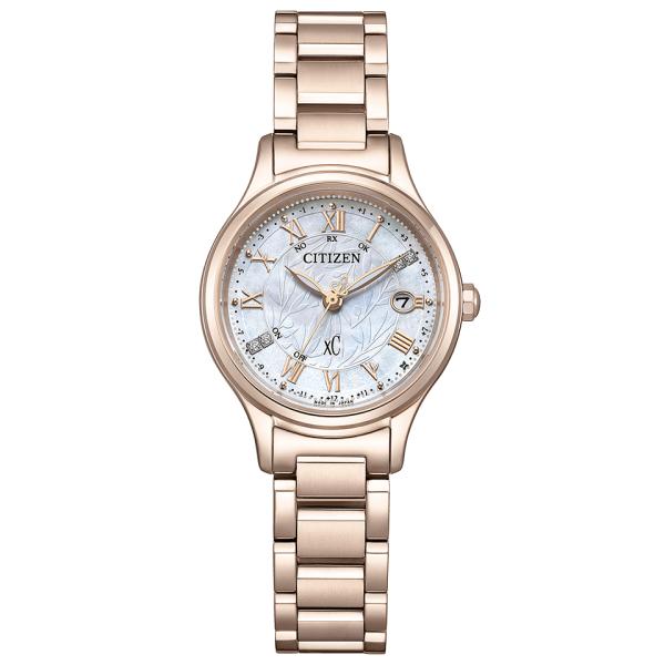 クロスシーのイメージキャラクター・北川景子さんがデザイン監修を手がけた、限定モデル。北川景子さんの誕生日（８月22日）にちなんで、８時と２時の位置に合計４Pのラボグロウン・ダイヤモンドをセッテイング。２２分の位置にはオリーブの花のモチーフを...